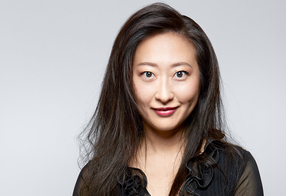 Etsuko Hirose • pianist biography • C. Bechstein