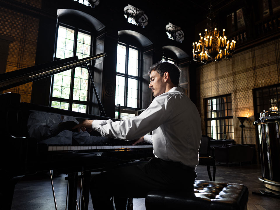 Flügel & Klavier | Centrum Berlin | C. Bechstein